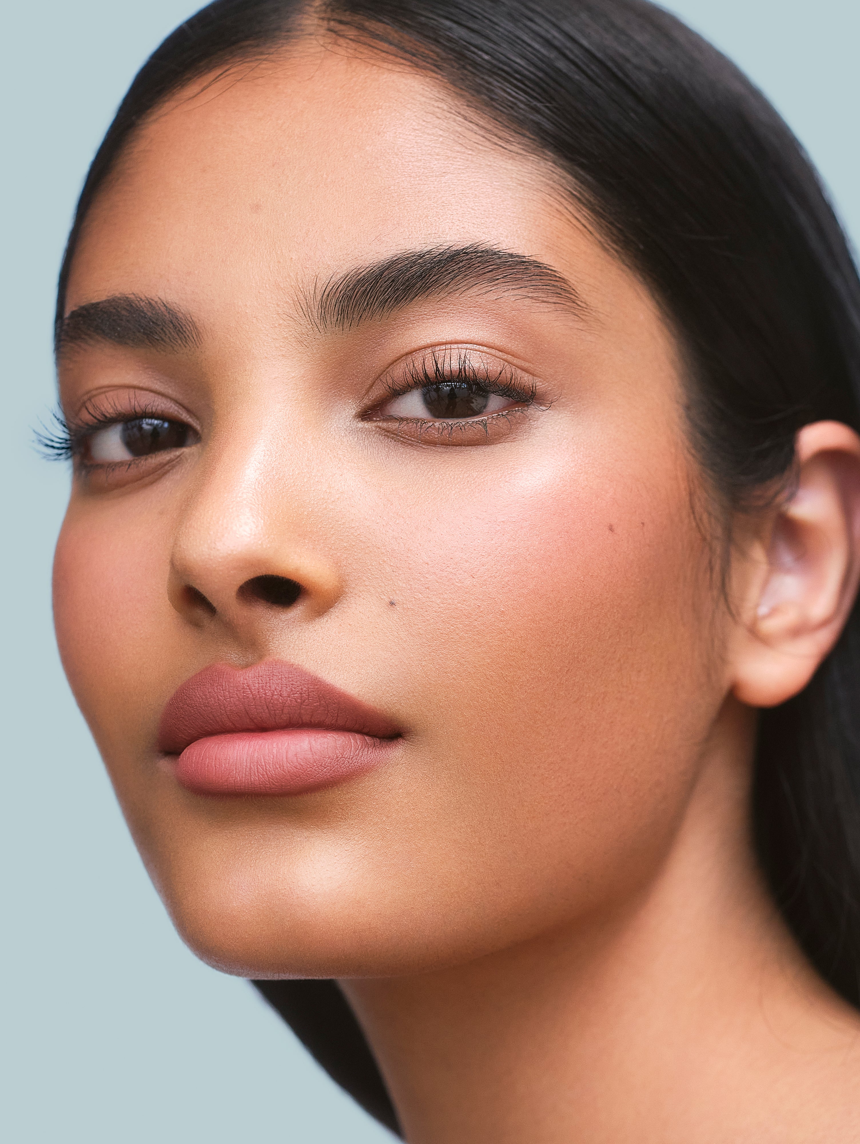 Lip Tracer – Sunnies Face